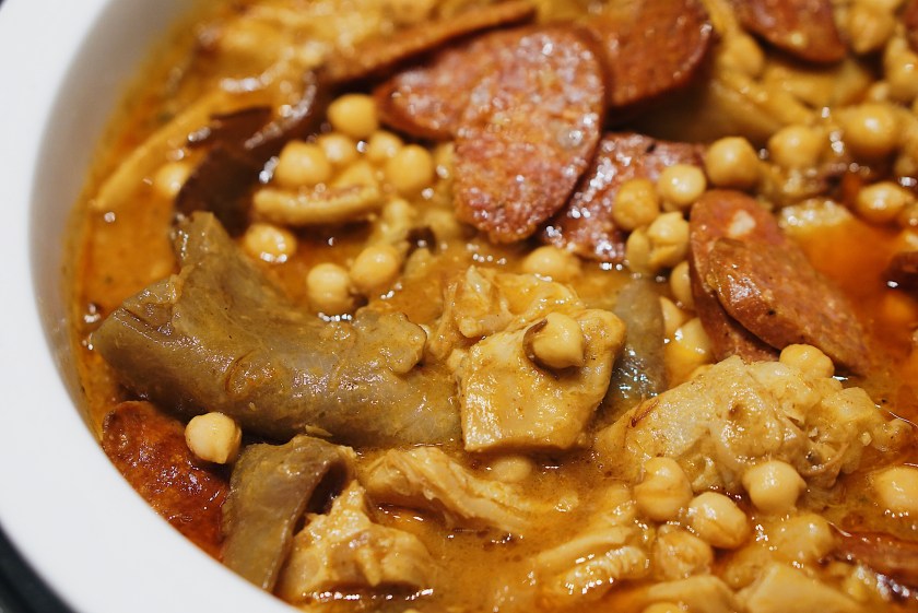 [Holiday Inn Makati] Den Lim Takes on the City at Flavors Restaurant ...