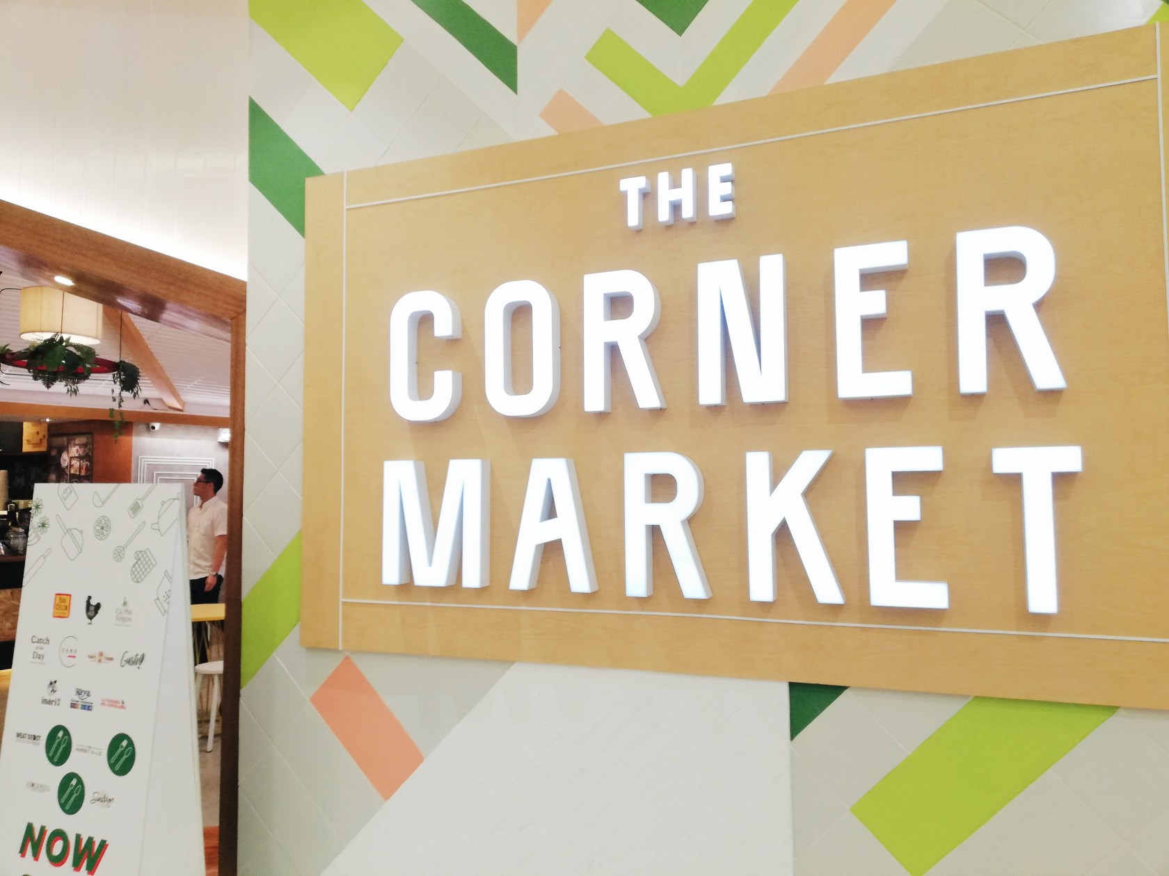 The Corner Market Food Hall – The Podium – EATSplorations