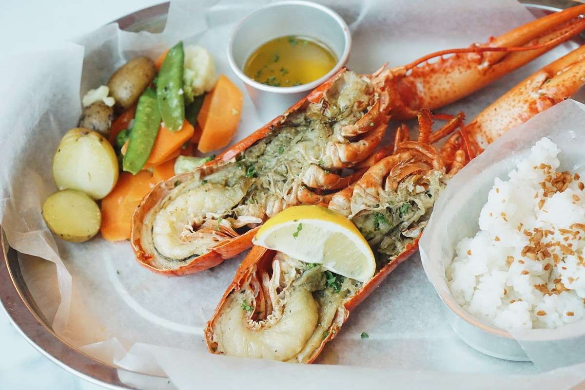 The Corner Market Food Hall – The Podium – EATSplorations