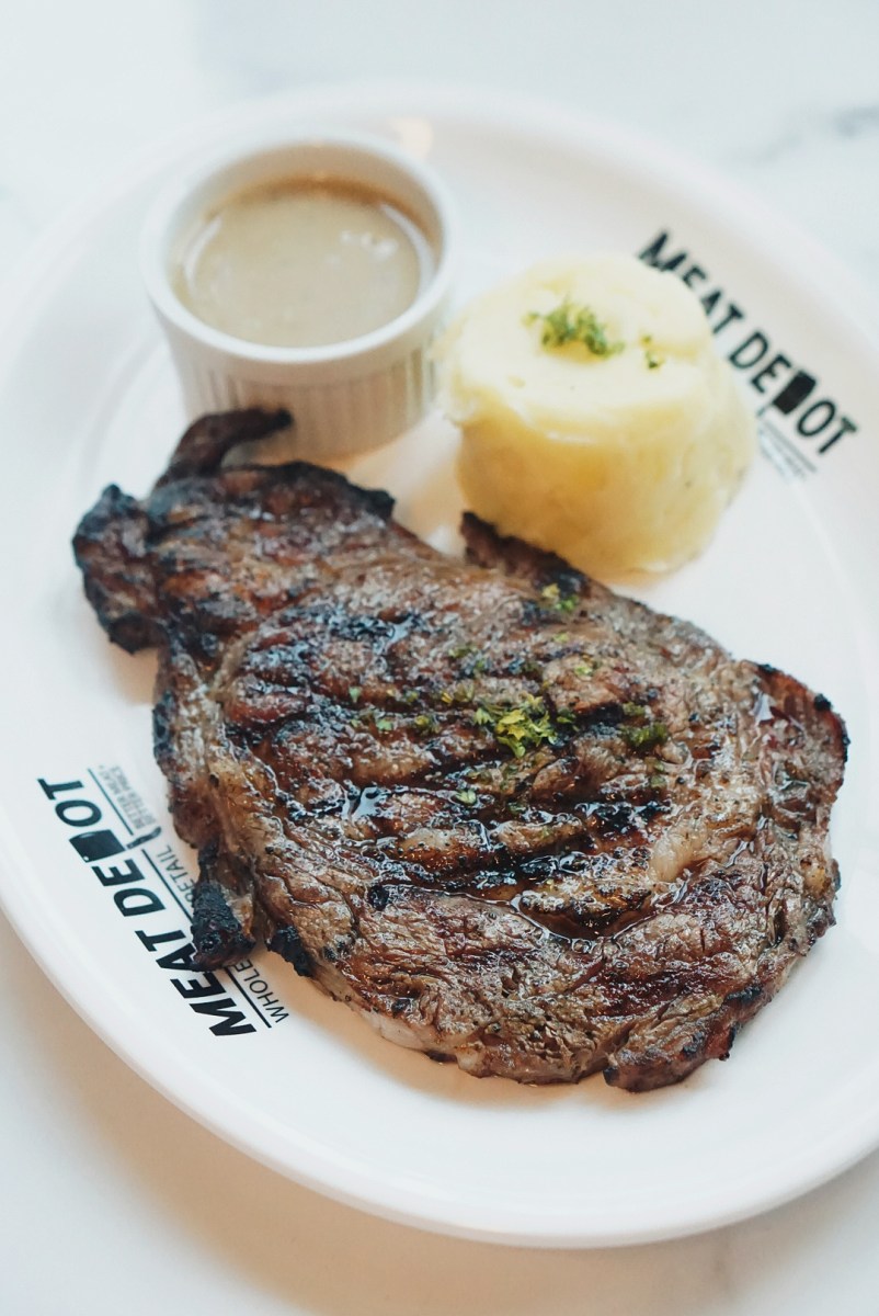 The Corner Market Food Hall – The Podium – EATSplorations