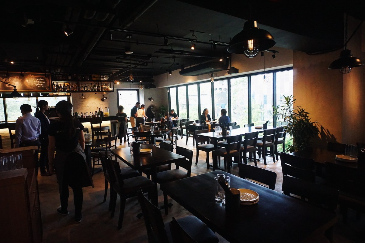 [BGC EATS] Savage – Arya Residences – EATSplorations