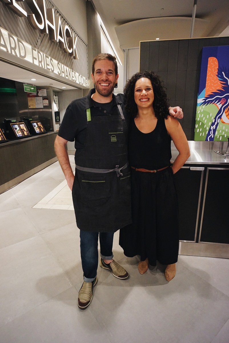 First Bite of Shake Shack Philippines – Central Square, BGC ...