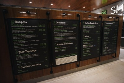 First Bite of Shake Shack Philippines – Central Square, BGC ...