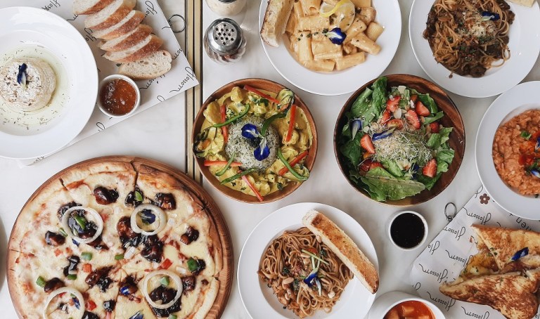 Flossom Kitchen Cafe at SM North Towers – EATSplorations